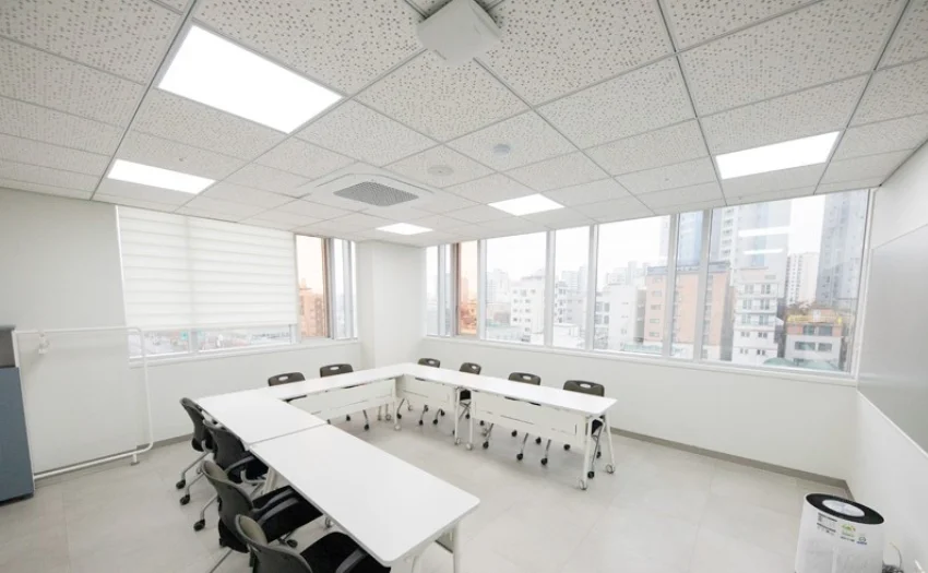 Office Space With Projection Room - Metal, Wooden & Acoustic Ceiling ...